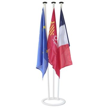 Mât et support pour drapeaux intérieurs
